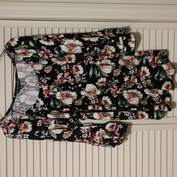 always indigo | Tops | Always Indigo X Black Floral Boho Ruffle Sleeve ...